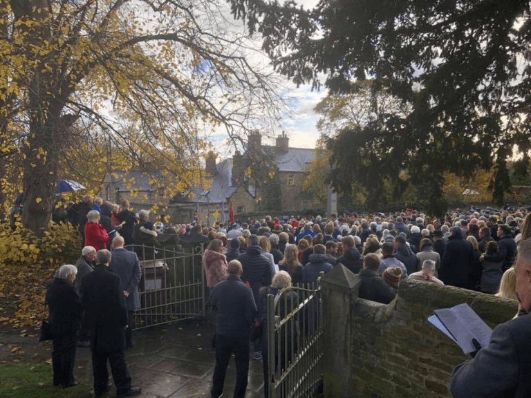 Hundreds Remember the Fallen – Eckington Church